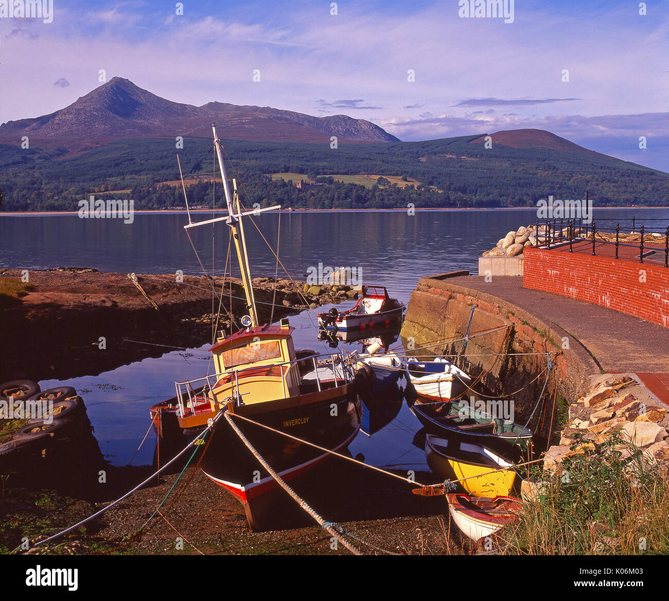 Brodick pier hi-res stock photography and images - Alamy