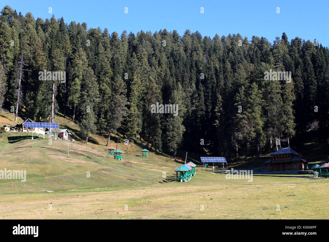 Awesome valley, mountain village landscape. Heaven on earth. Gulmarg in ...