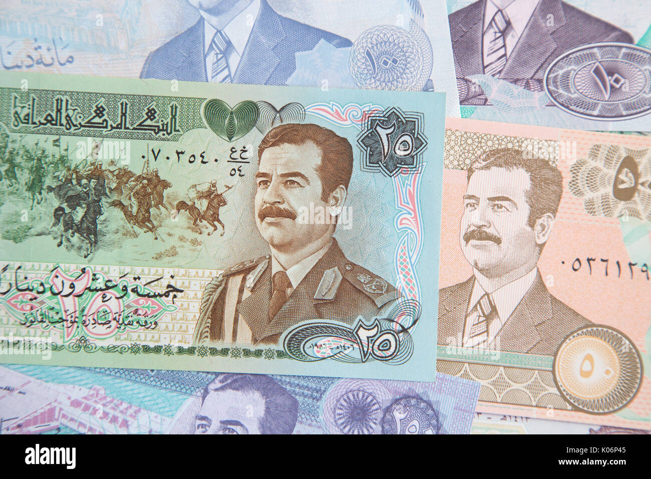 Blood money pound note hi-res stock photography and images - Alamy