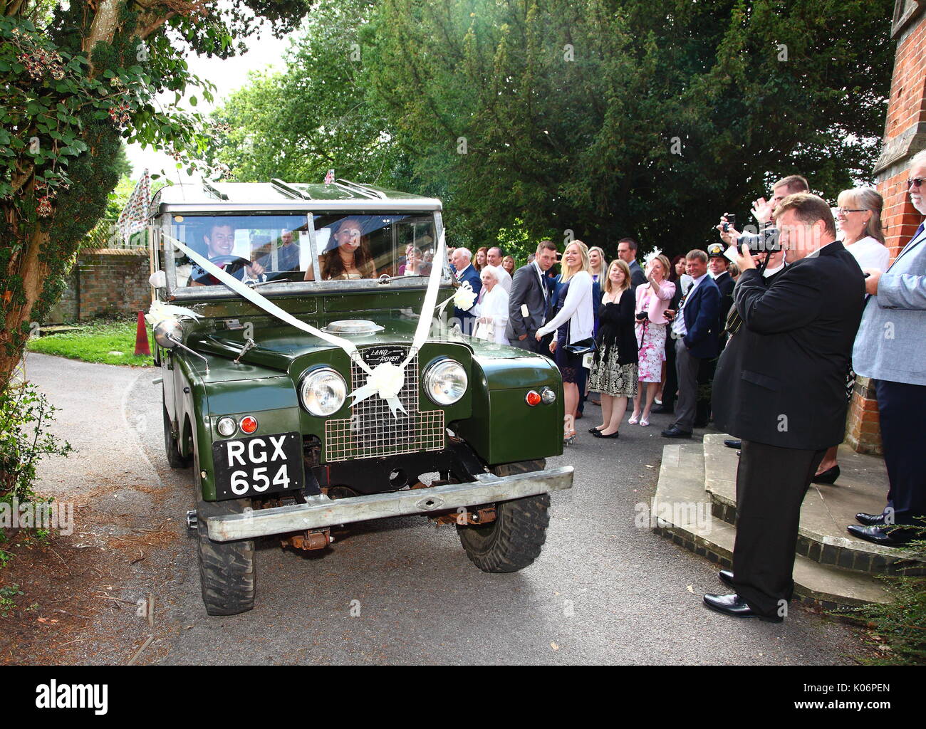 Wedding Cars, taking the Bride or Partner and whoever is giving him or ...