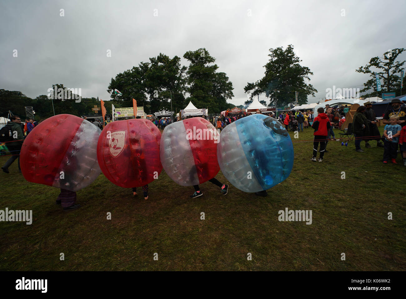 Children playing bubble-fighting at the 2017 Green Man Festival in ...