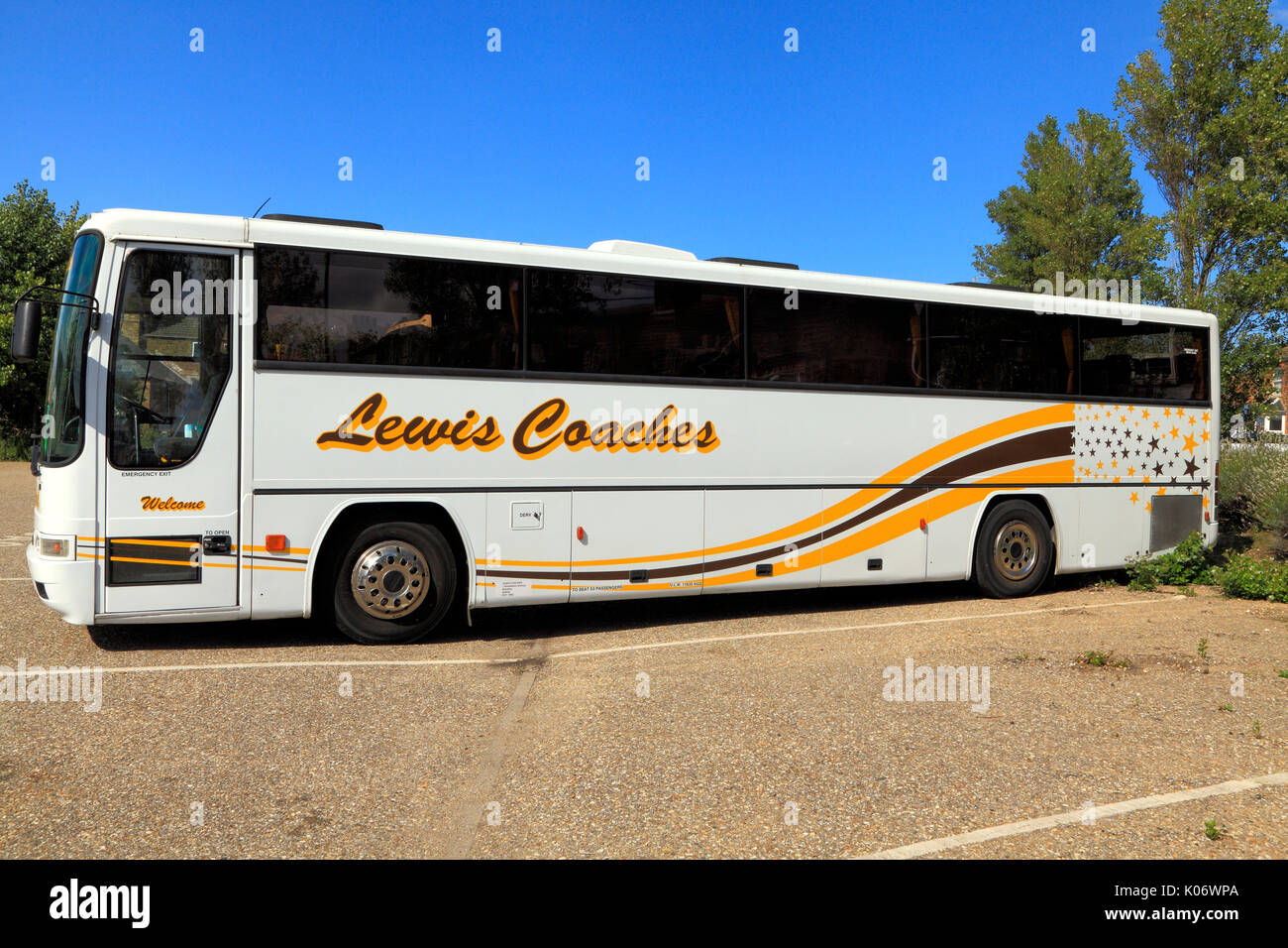 Lewis Coaches, coach, Executive Travel, day trip, trips, excursion ...