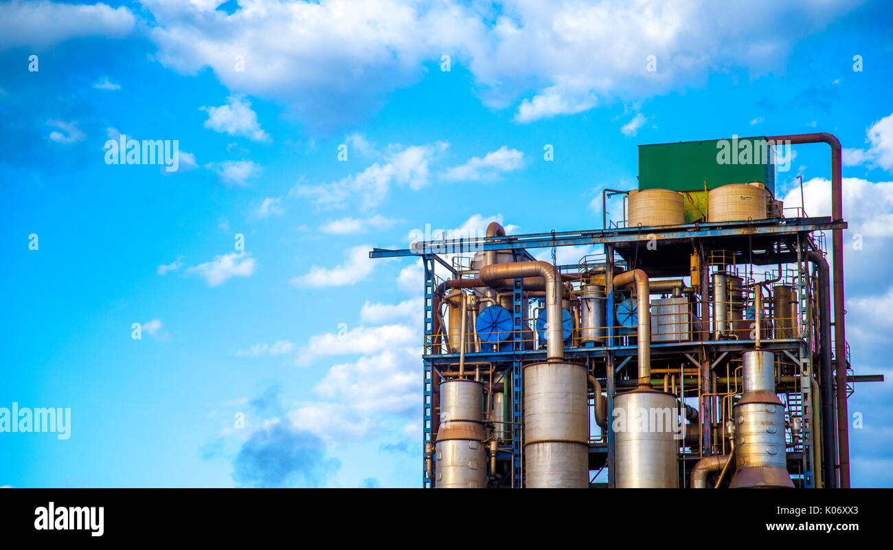 Fermentation sugar cane production hi-res stock photography and images ...