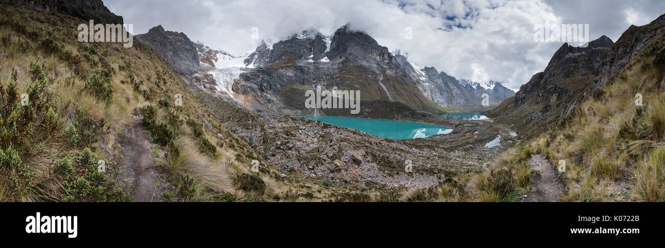 Trekking on the Huayhuash mountain range, Peru Stock Photo - Alamy