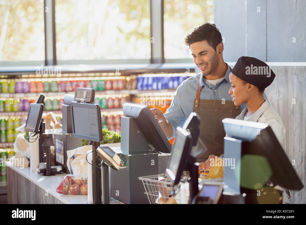 Indian grocery store hi-res stock photography and images - Alamy