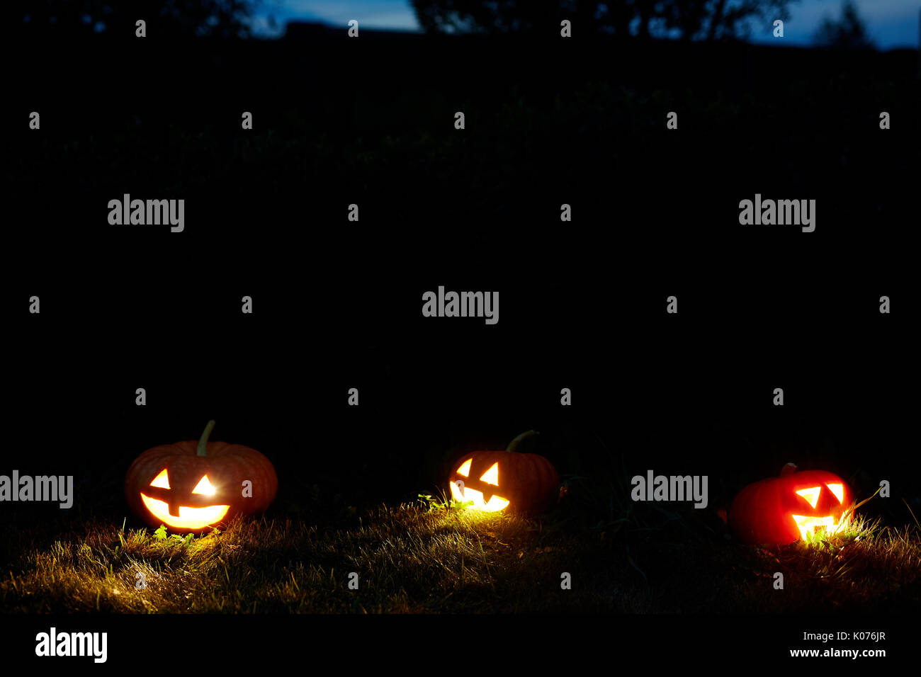 Scary lawn hi-res stock photography and images - Alamy