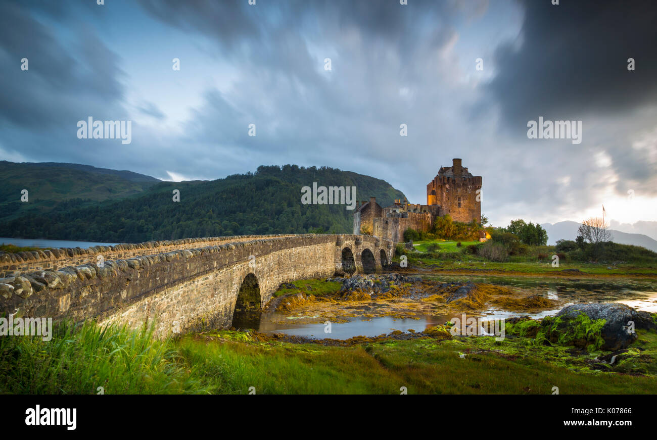 Great northern castles hi-res stock photography and images - Alamy