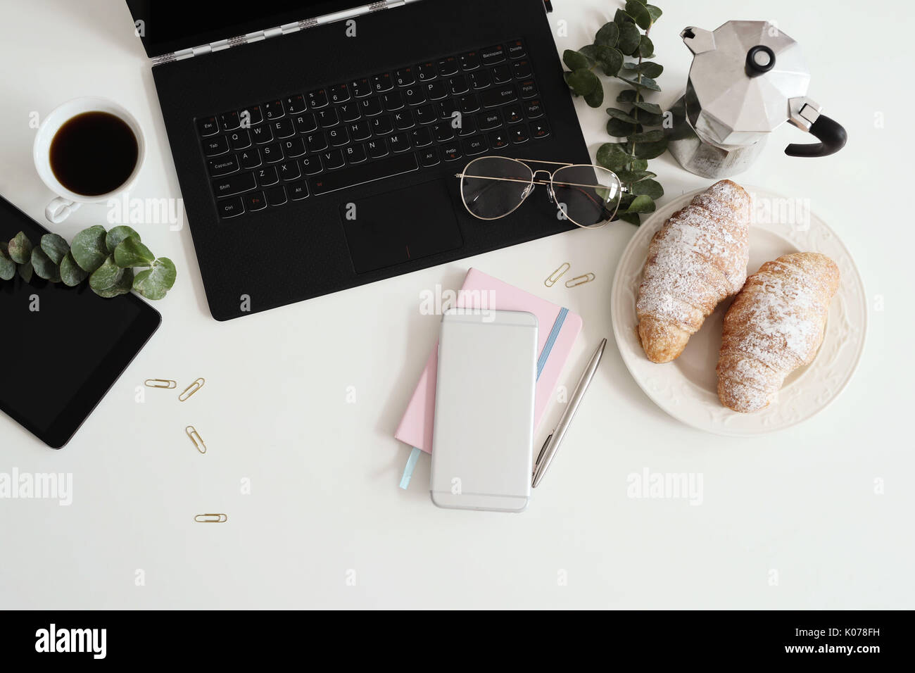Work gadgets hi-res stock photography and images - Alamy