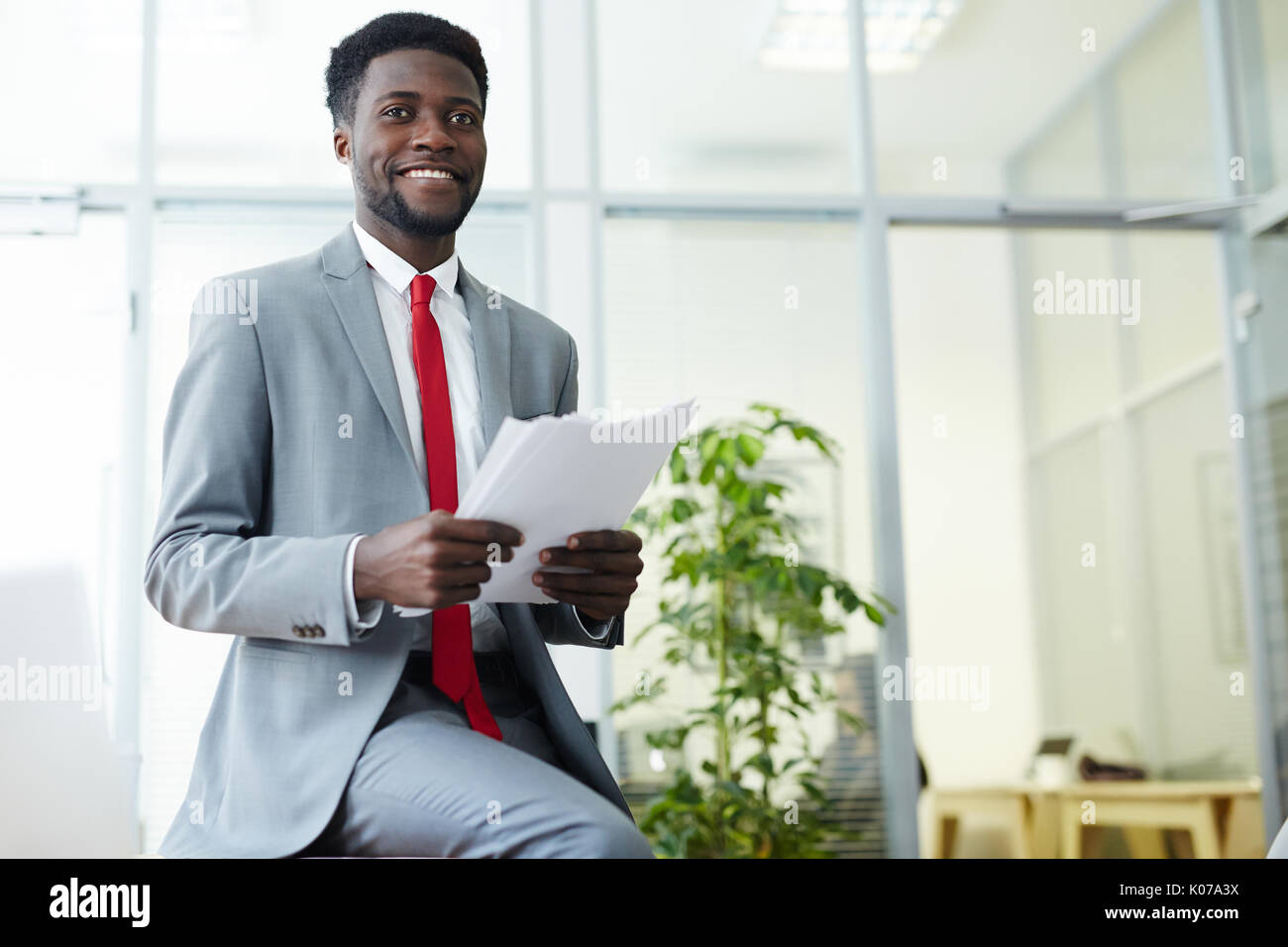 Banker agent hi-res stock photography and images - Alamy