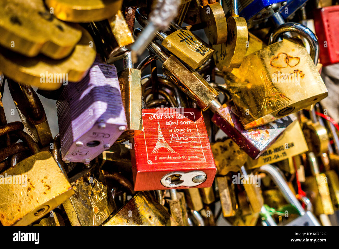 Proposal in paris hi-res stock photography and images - Alamy