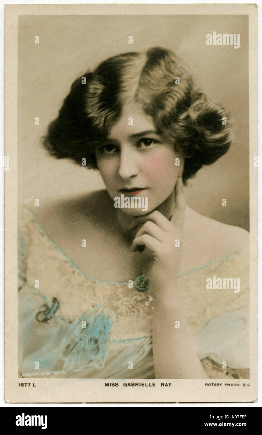 Gabrielle ray actress hi-res stock photography and images - Alamy