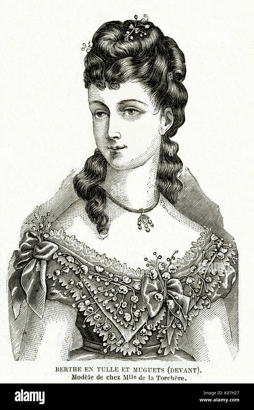 Victorian clothing women hi-res stock photography and images - Alamy