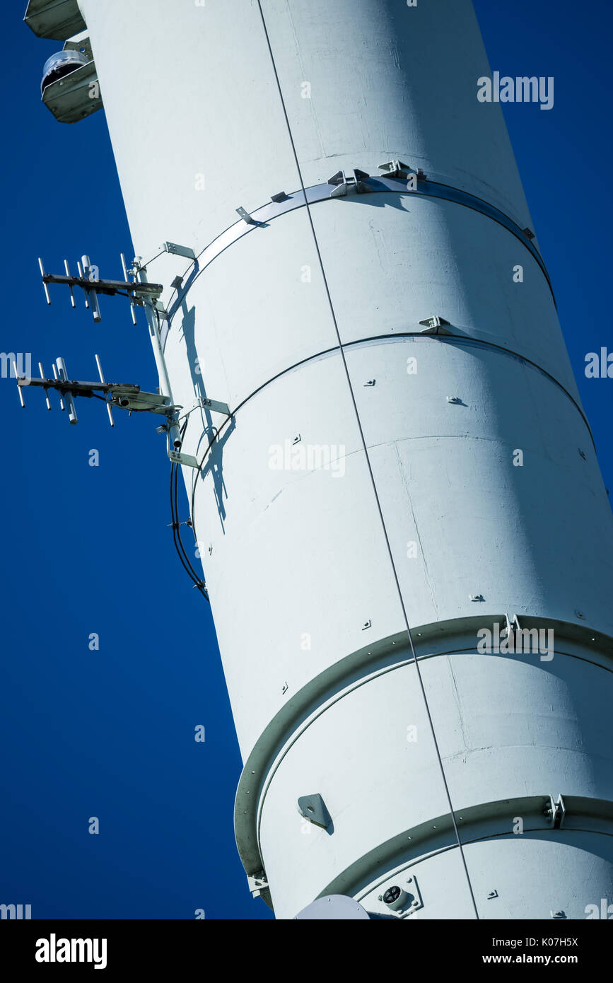 Radio and TV transmitter masts, Winter Hill, Lancashire Stock Photo - Alamy