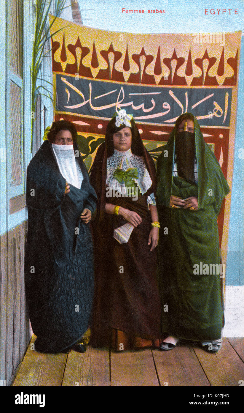 Women egypt flag hi-res stock photography and images - Alamy