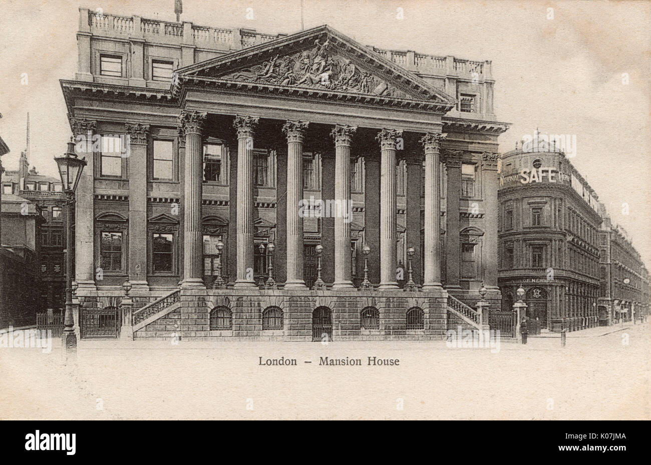 Neo classical mansion hi-res stock photography and images - Alamy