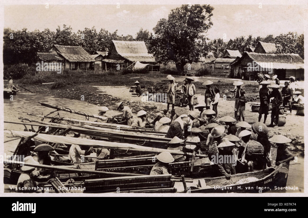 1920s fishing boats hi-res stock photography and images - Alamy