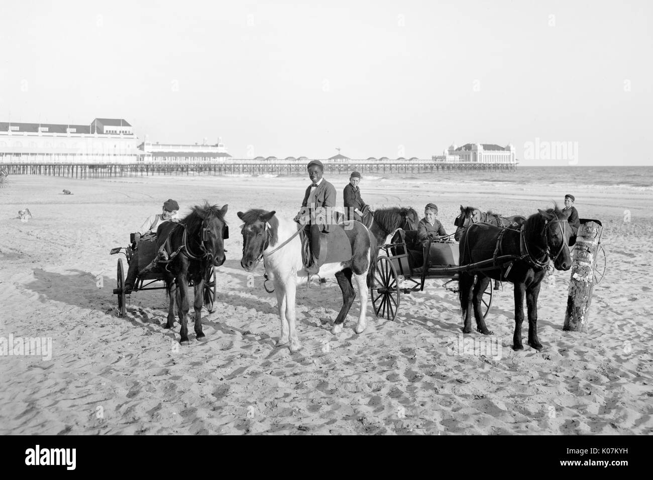Riding carts Black and White Stock Photos & Images - Alamy