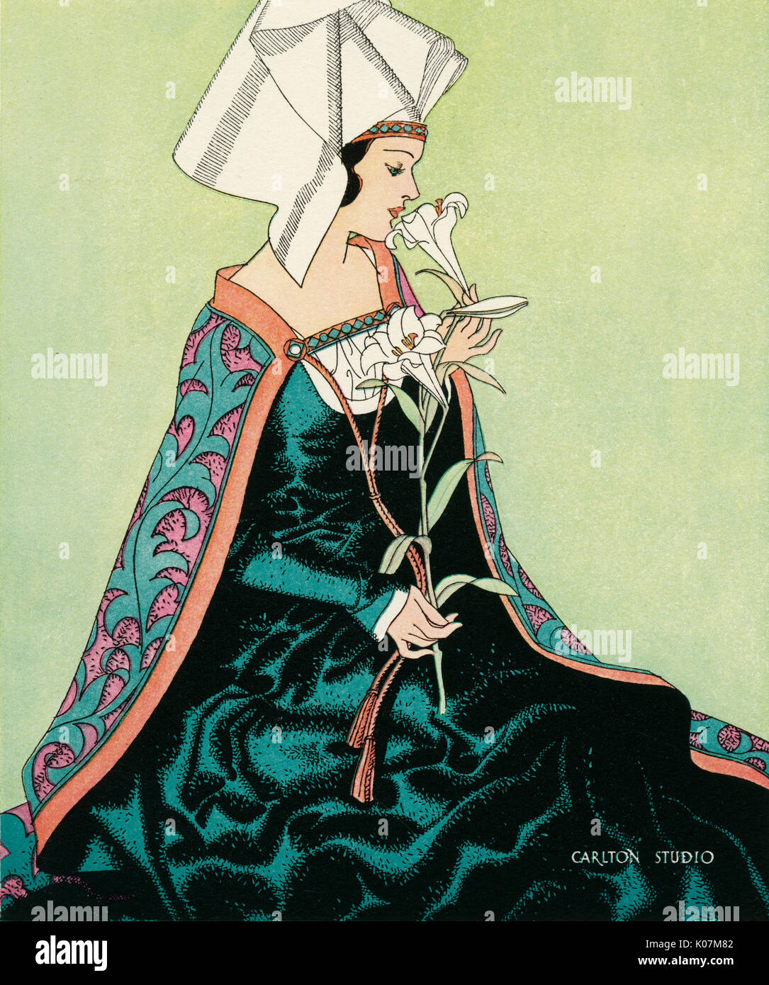 Medieval woman lady hi-res stock photography and images - Alamy