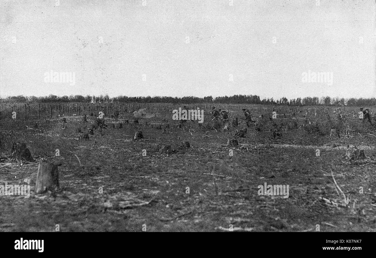 Ww1 battlefield barbed wire hi-res stock photography and images - Alamy