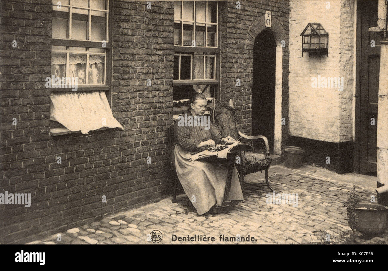 Belgium woman 1920 hi-res stock photography and images - Alamy