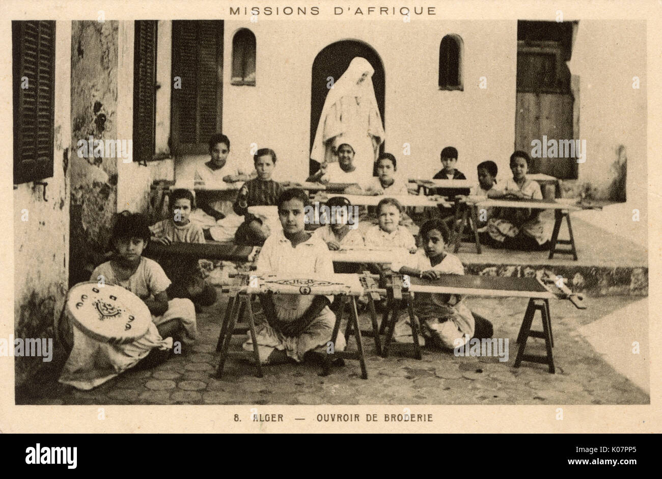 Algerian boys High Resolution Stock Photography and Images - Alamy