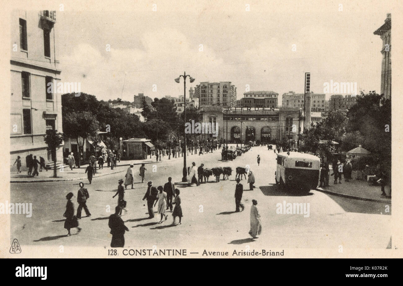 Avenue Aristide-Briand, Constantine, Algeria Stock Photo - Alamy