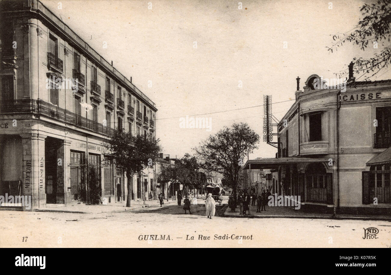 Bank of algeria hi-res stock photography and images - Alamy