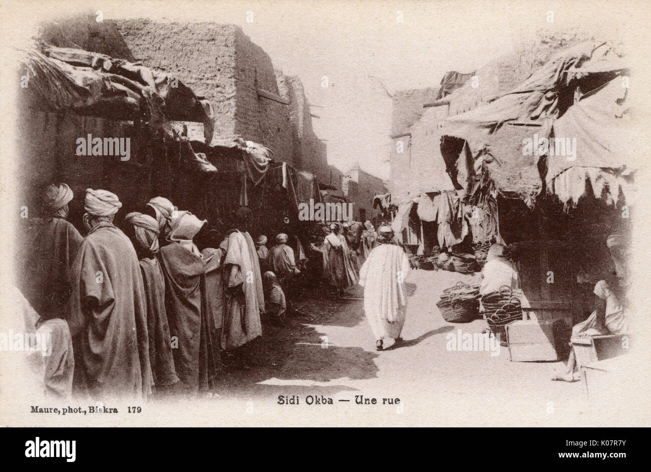 Street scene in Sidi Okba, Biskra Province, Algeria Stock Photo - Alamy