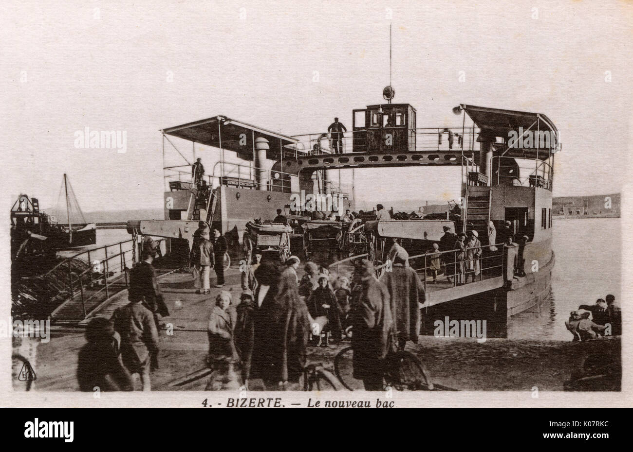 1920s ferry hi-res stock photography and images - Alamy