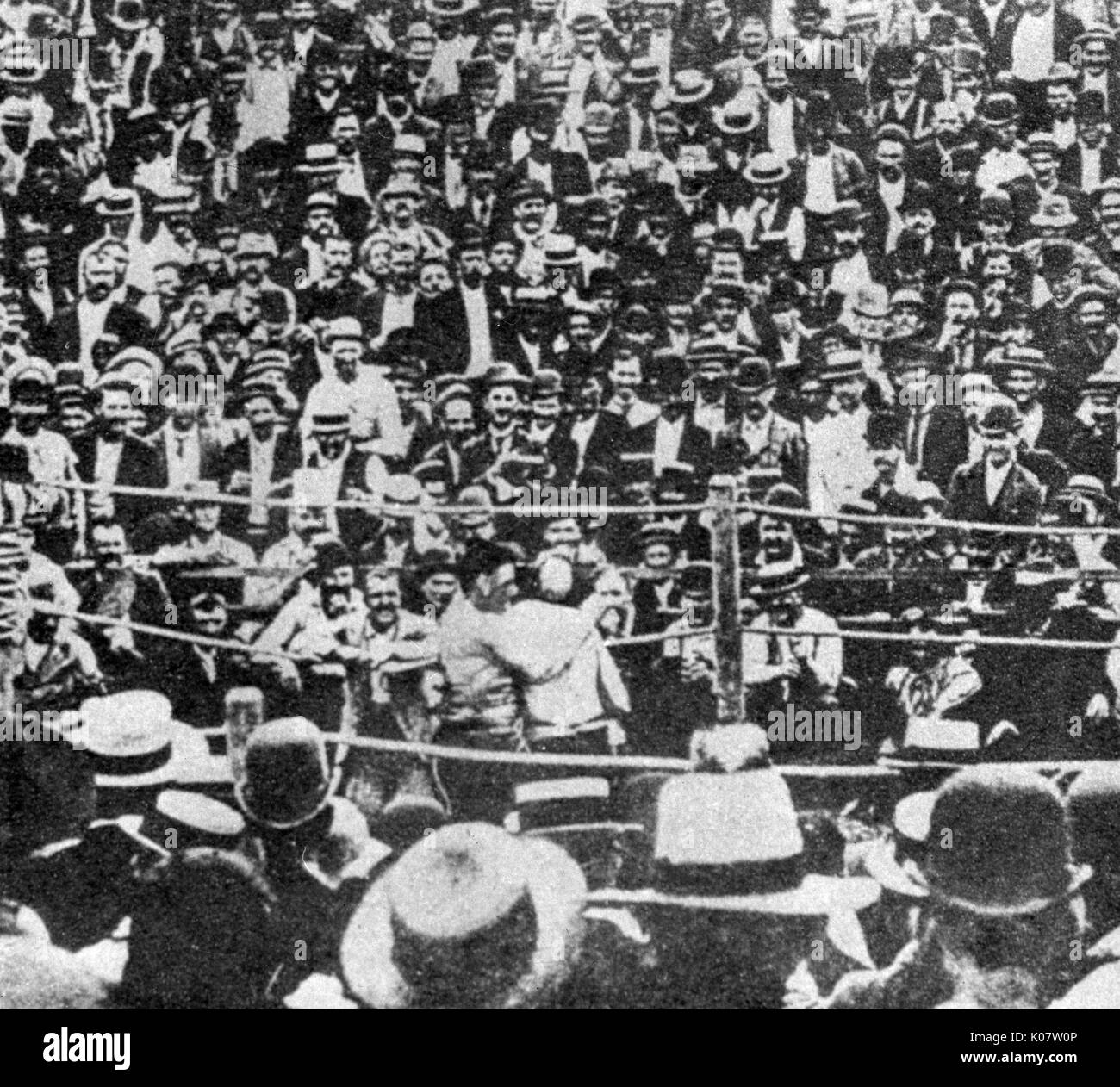 Boxing match which lasted a record 75 rounds Stock Photo - Alamy