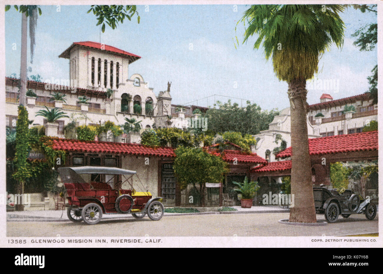 Mission Inn Riverside 1950s Lissie & Lilly: Mini Josie Learns The