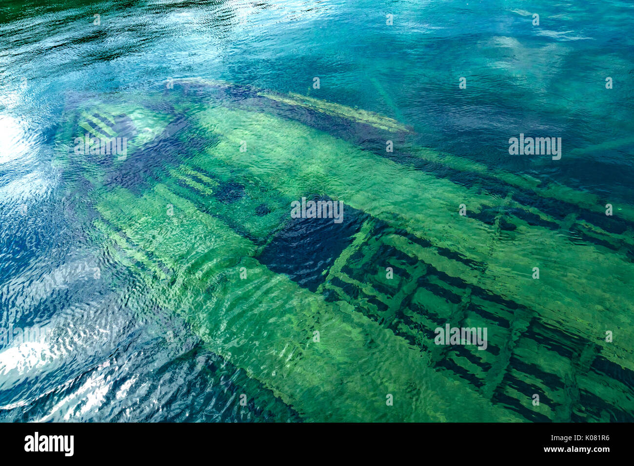 shipwreck, Sweepstakes, Tobermory, Bruce Peninsula, Ontario, Canada ...