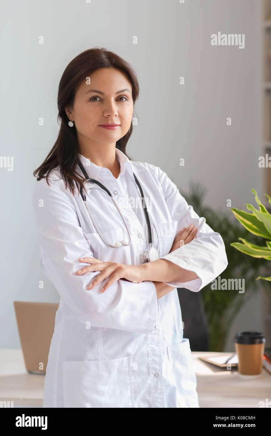 Friendly female doctor attractive hi-res stock photography and images ...