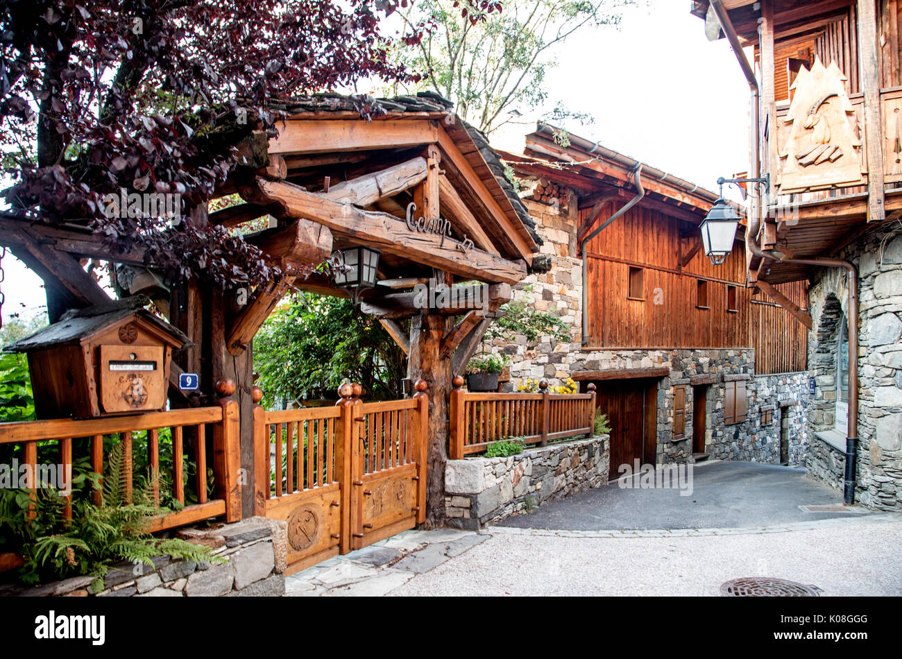 Alps villages hi-res stock photography and images - Alamy