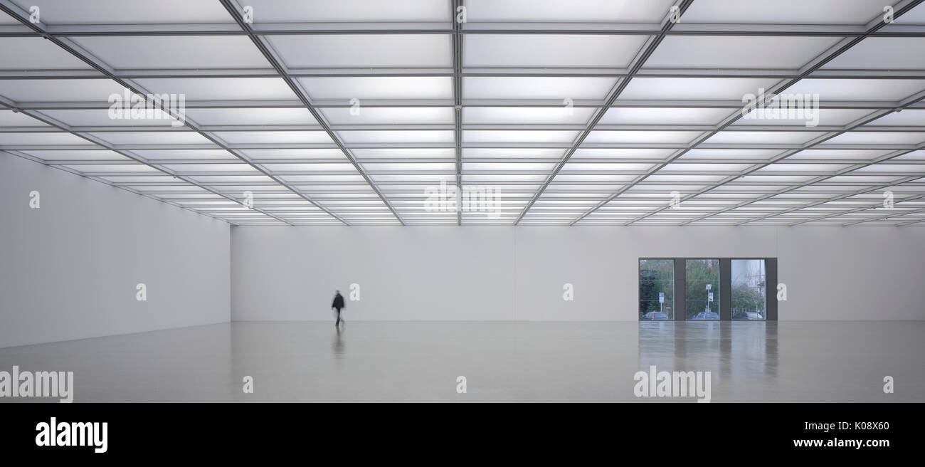 Unfurnished gallery with figure walking. Museum Folkwang, Essen ...