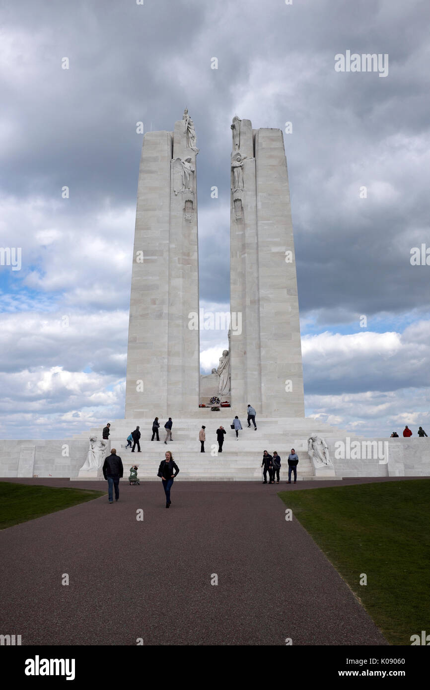 Canadian National Vimy Memorial, Vimy Ridge, France Stock Photo - Alamy