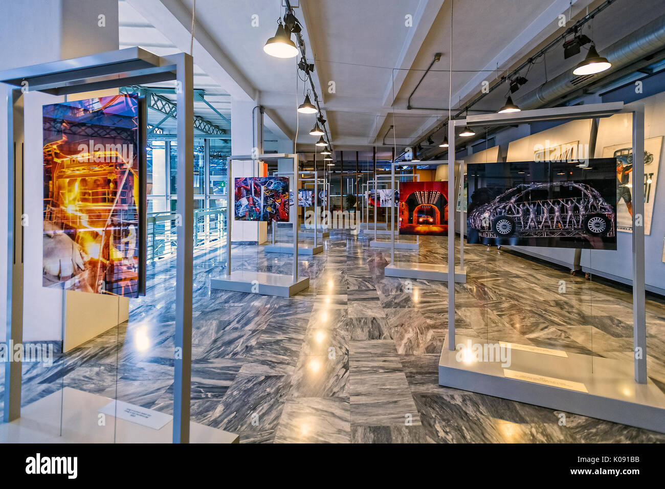 Storia fiat hi-res stock photography and images - Alamy