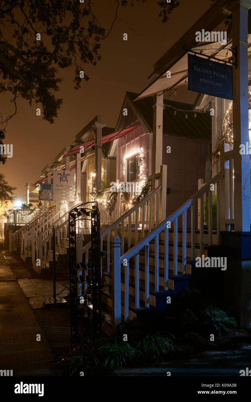 St simons island pier hi-res stock photography and images - Alamy