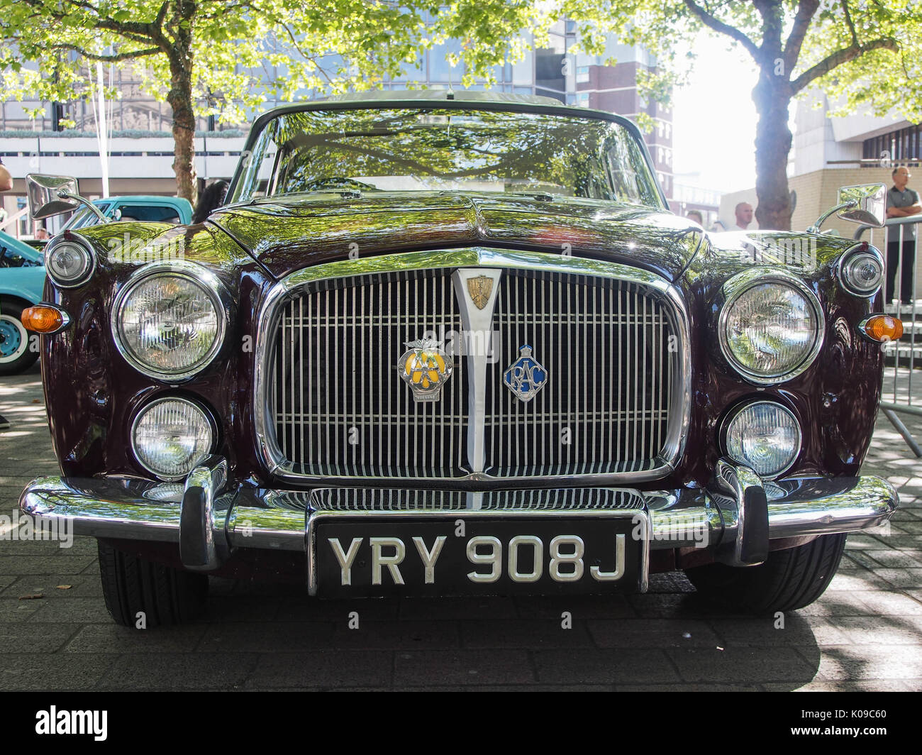 Rover P5B Coupe Stock Photo - Alamy