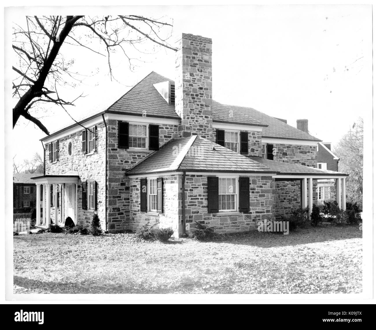 View house front windows Black and White Stock Photos & Images - Alamy