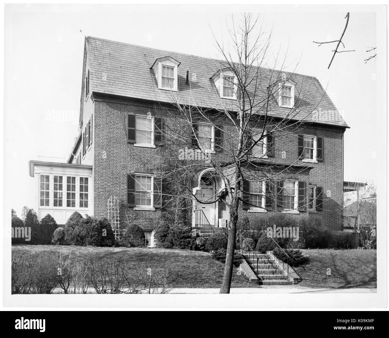 Landscape shot steps leading hi-res stock photography and images - Alamy