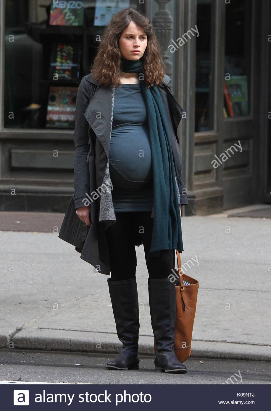Felicity Jones. Jonah Hill and a pregnant looking Felicity Jones Stock ...