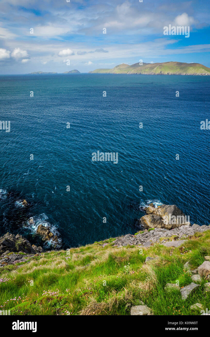 Ireland ocean waves hi-res stock photography and images - Alamy