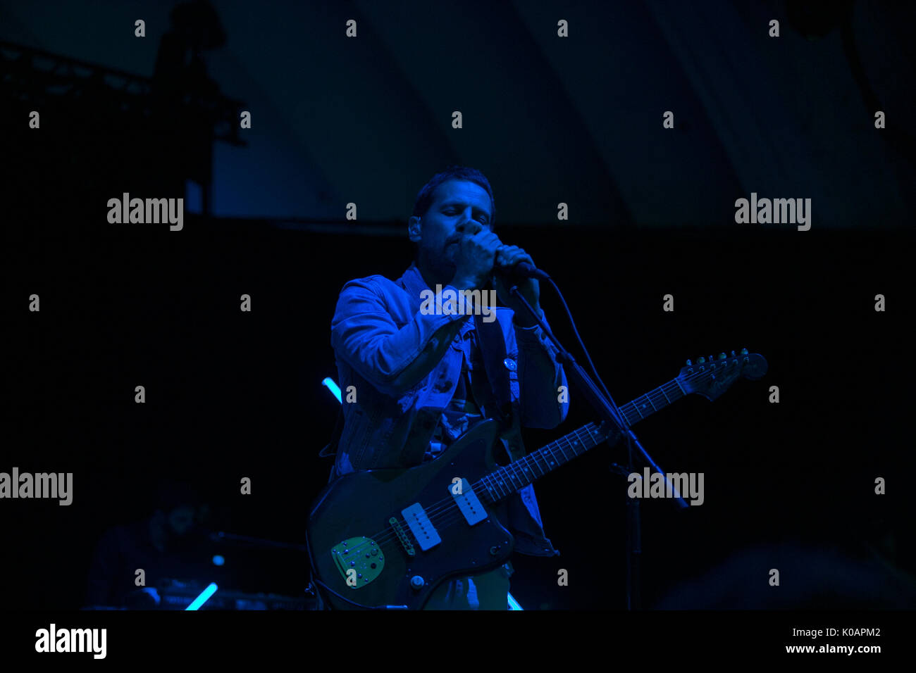 Shapeshifter band hi-res stock photography and images - Alamy