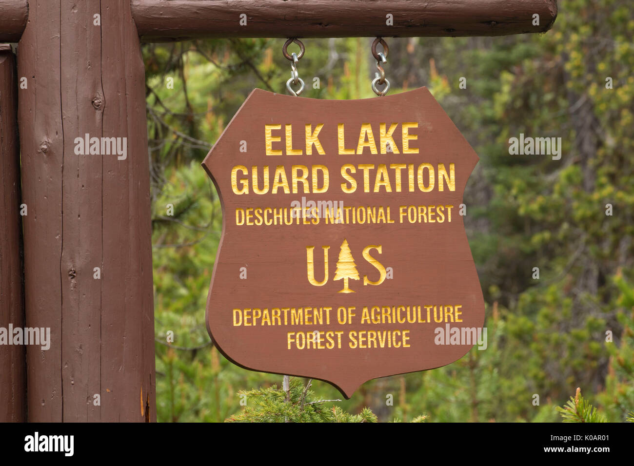 Elk Lake Guard Station sign, Cascade Lakes National Scenic Byway ...