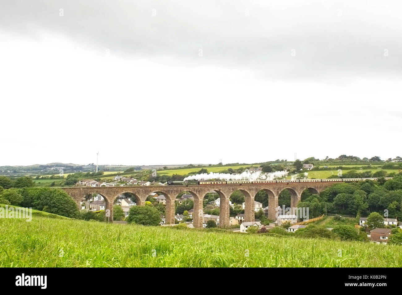 Cornish viaduct hi-res stock photography and images - Alamy