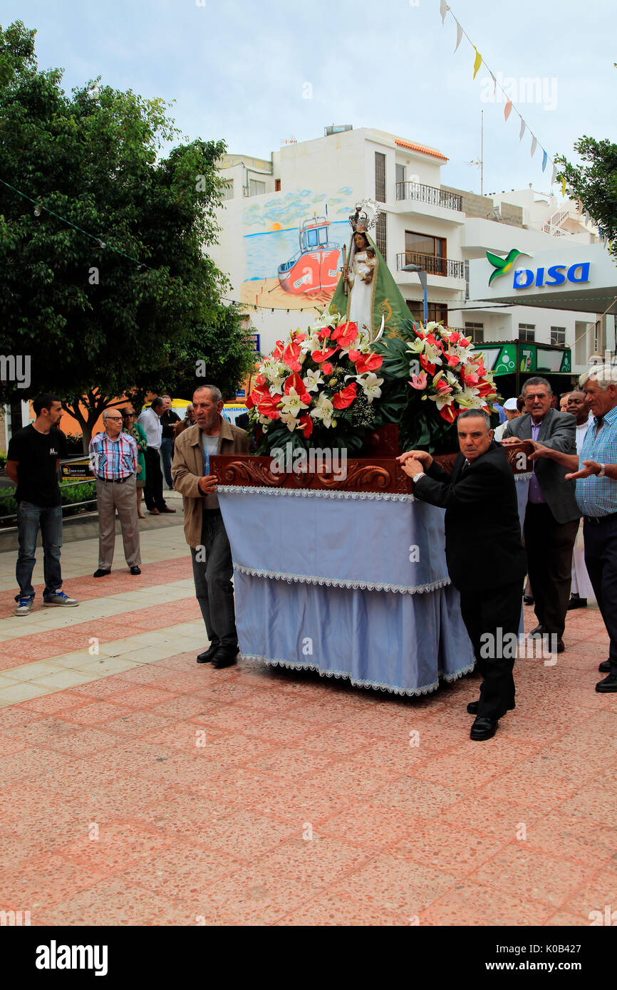 Fiesta procession Nuestra Senora de la Candelaria, Gran Tarajal ...