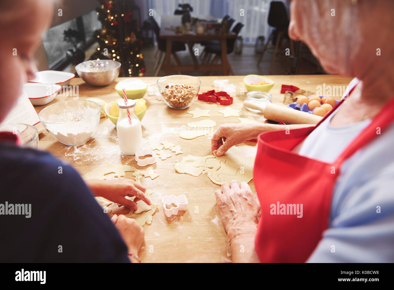 Grandma and child cooking hi-res stock photography and images - Alamy