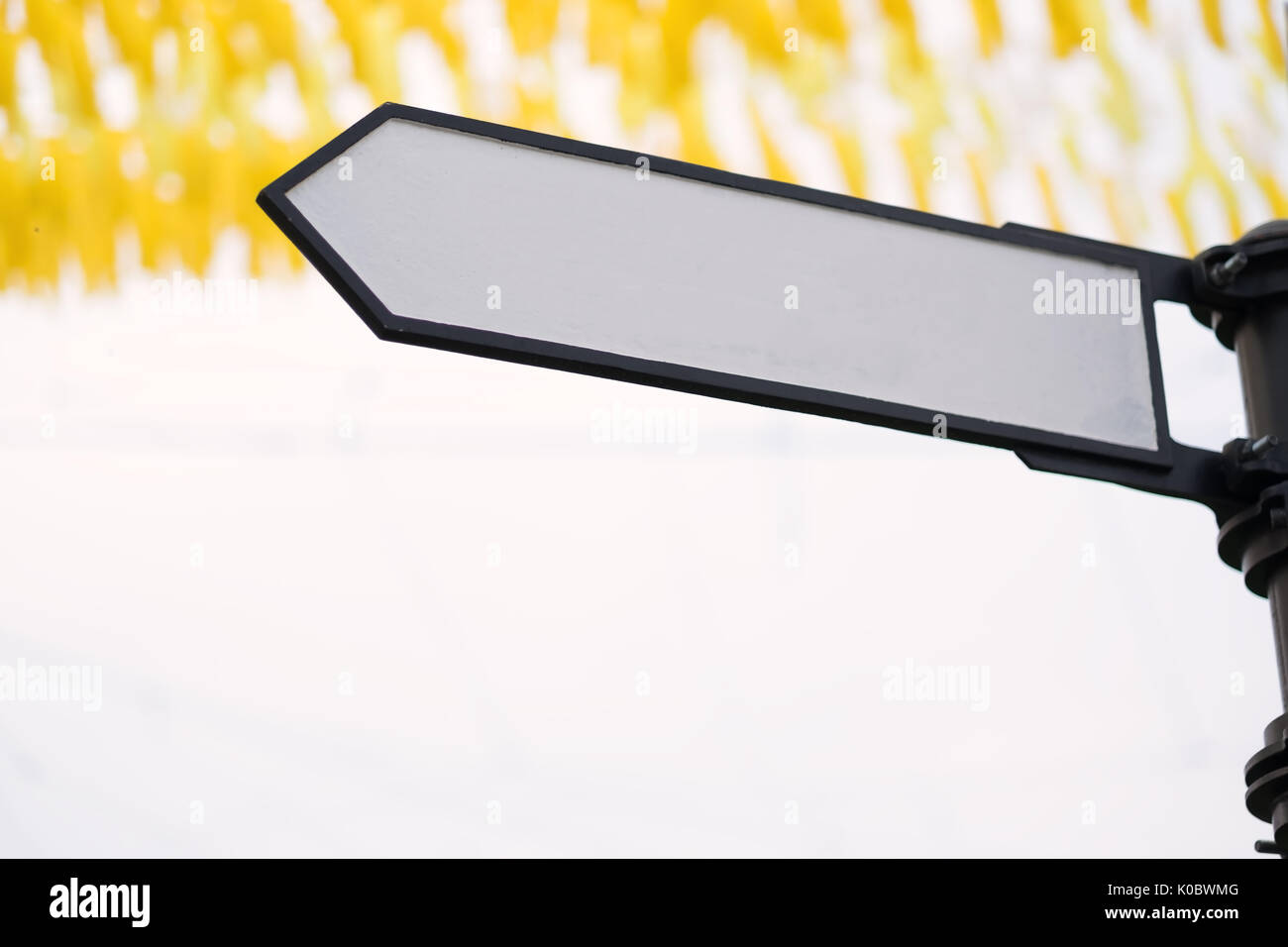 Direction sign board and empty sign board hi-res stock photography and ...