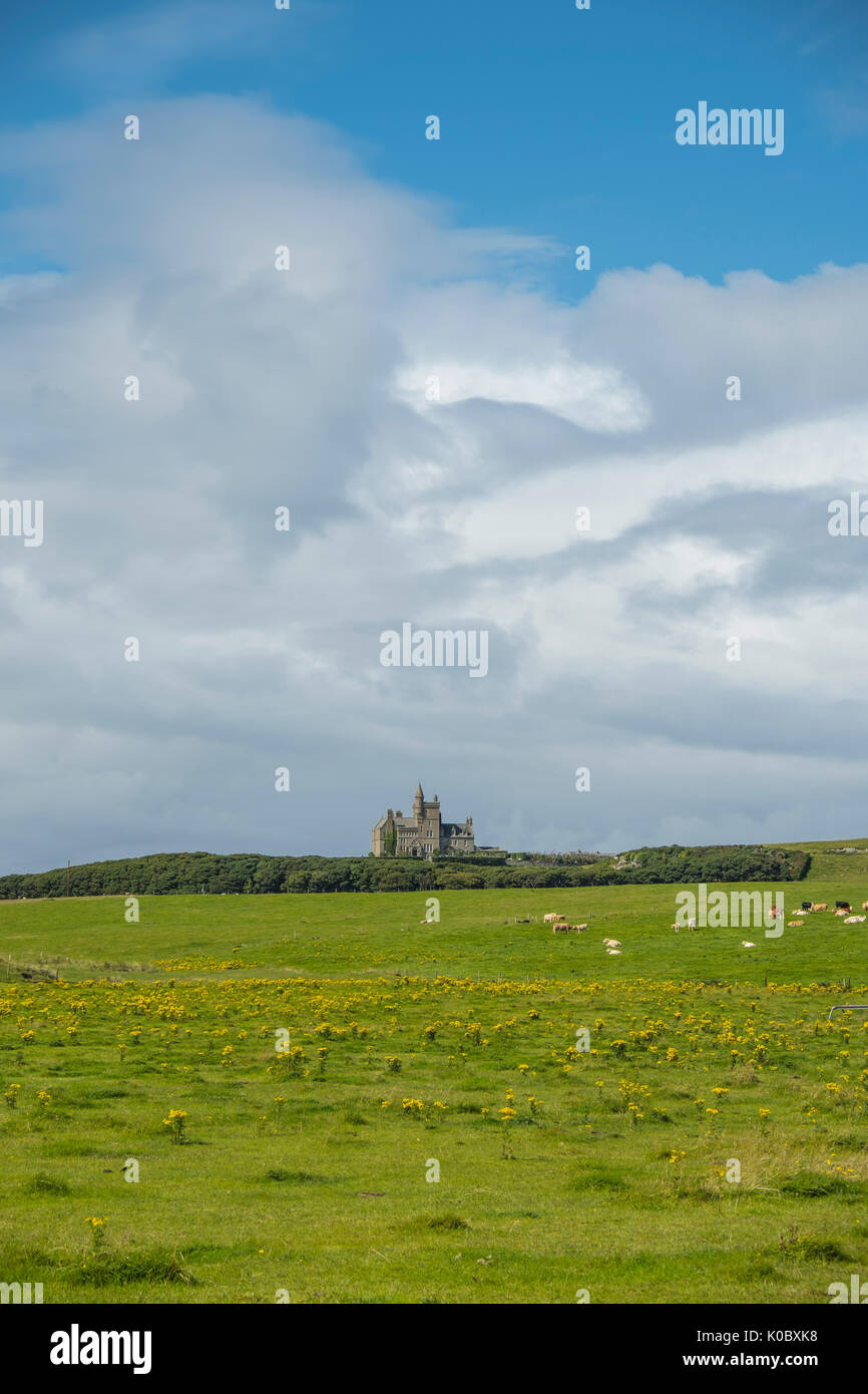 Mullaghmore castle hi-res stock photography and images - Alamy